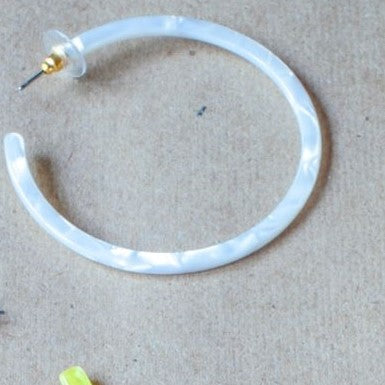 Fun Colorful Resin Hoop Earrings – Aaraa Accessories